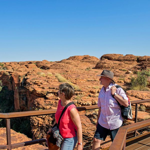 Award-winning Tours of Uluru and Central Australia | Emu Run